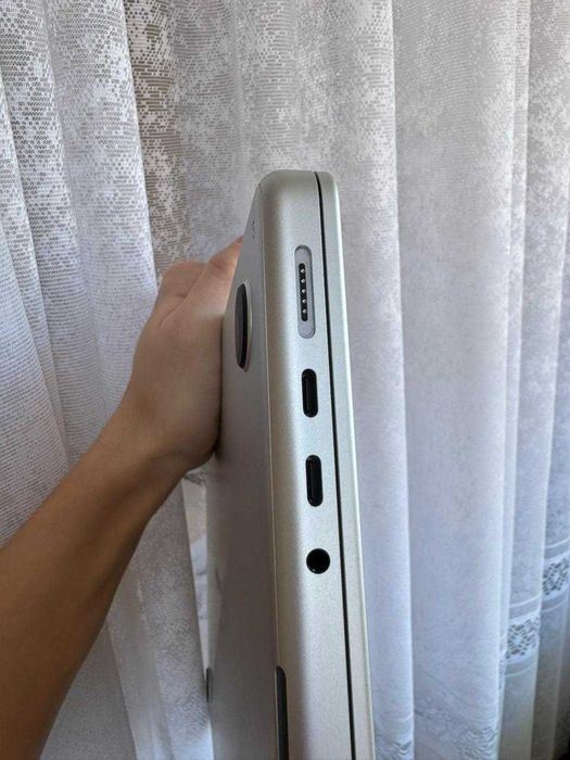 MacBook Pro 14" M4 (2024) 16/512GB Silver | Стан нового + Чохол: 47 999 ...