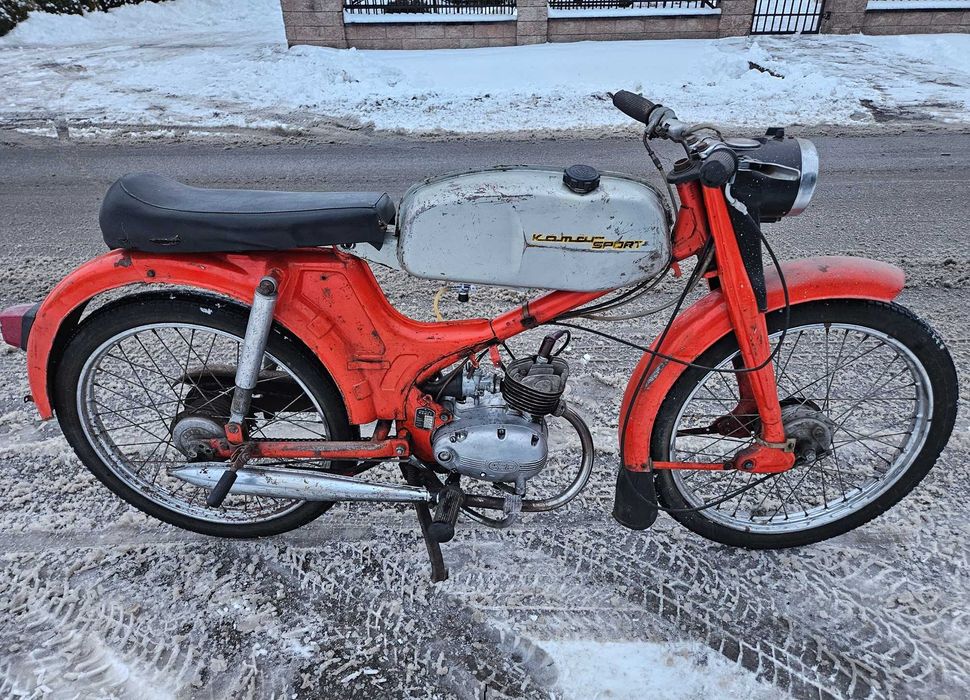 Komar sport