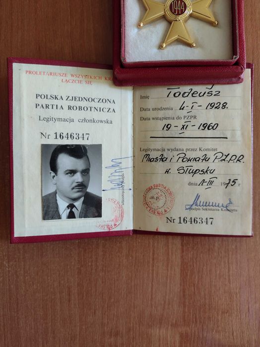 Medal wraz z legitymacja PZPR Słupsk • OLX.pl
