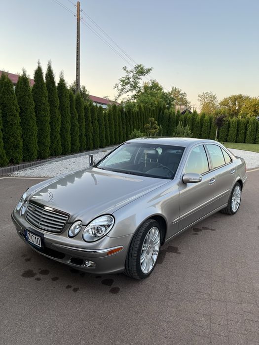 Mercedes e klasa w211 E500 4matic Karczewie • OLX.pl