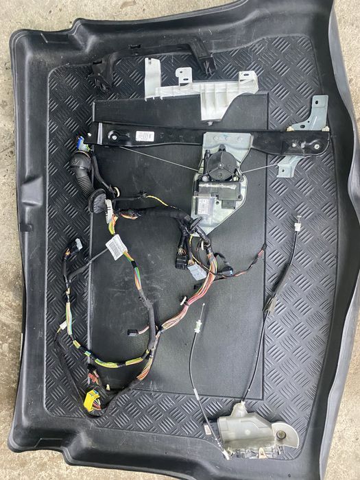 Склопідйомник Peugeot 508 2016р. 9806085280: 2 000 грн. - Інше ...