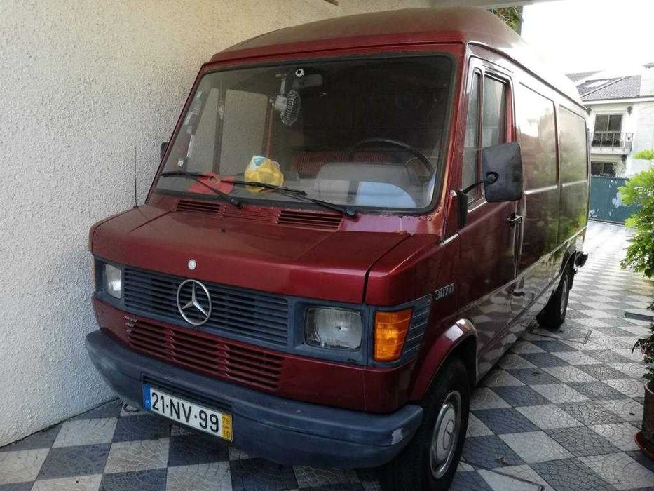 Mercedes 307D - de 1979 Braga (Maximinos, Sé E Cividade) • OLX Portugal