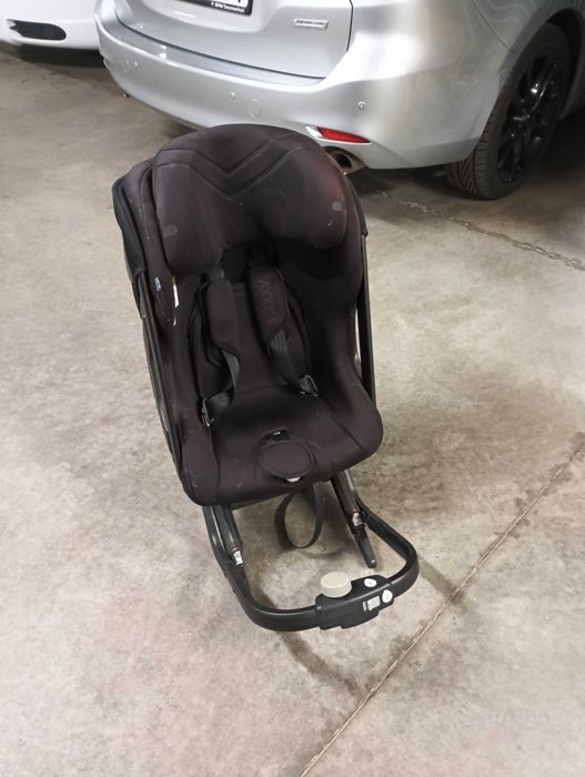 Fotelik Axid One - oddam za darmo Częstochowa Grabówka • OLX.pl