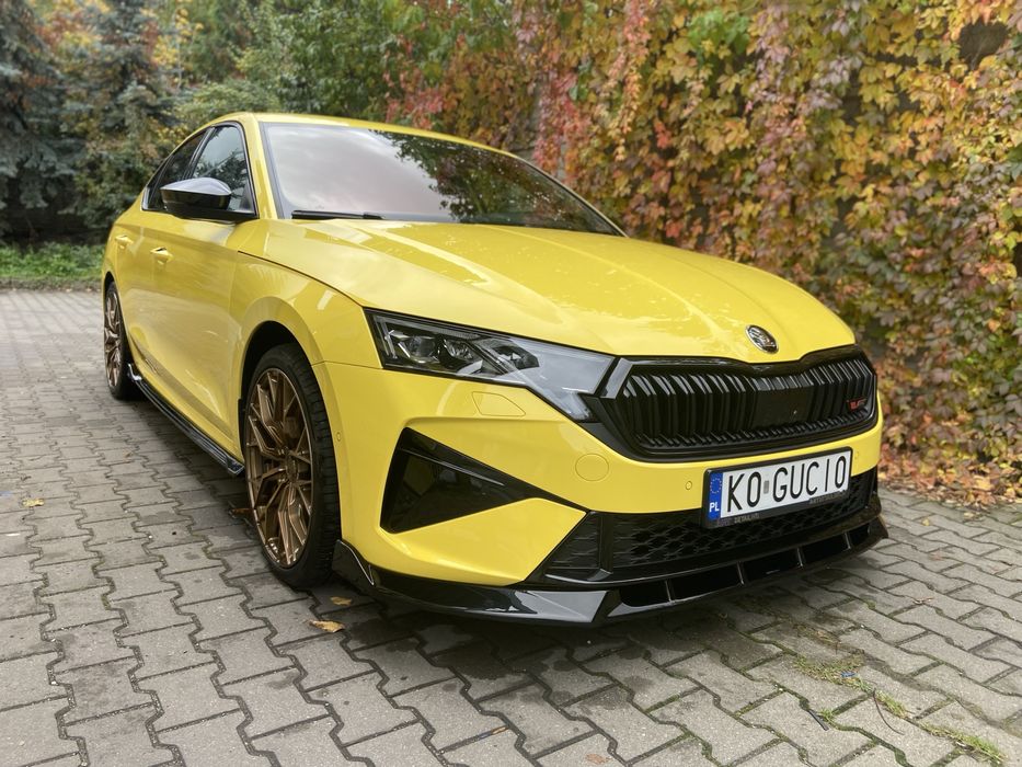 Cesja leasingu Skoda Octavia VRS 2025 Spirit Yellow Rata 1540 BRUTTO ...