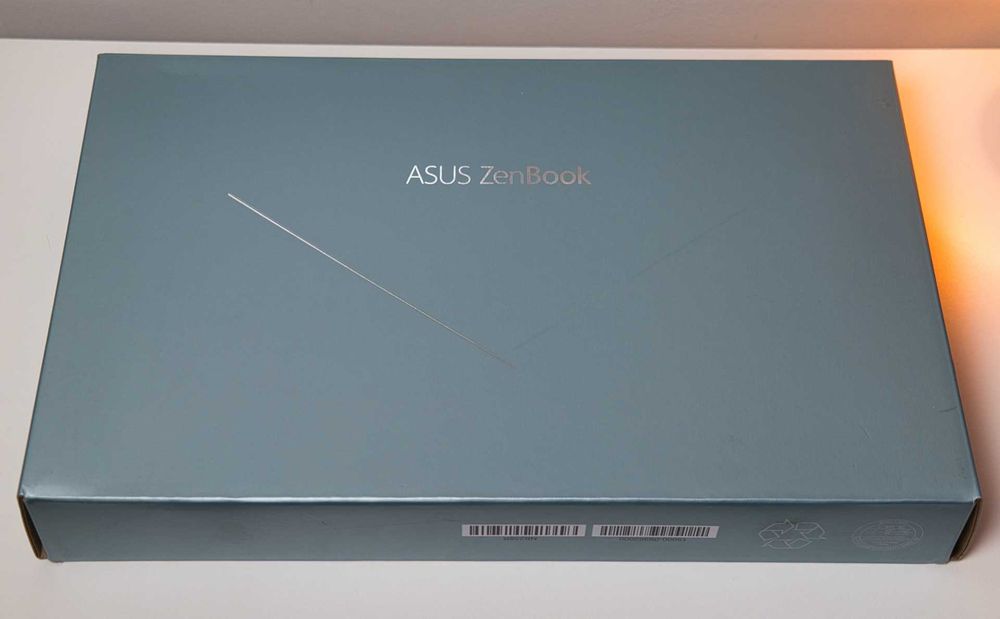 ASUS ZenBook 14 UM431 Ryzen 5 3500U / 8GB / 512 / FHD 14" / Windows 11 ...