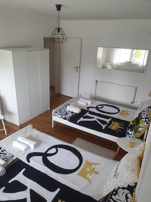 Domek nad jeziorem Niesiołowice • OLX.pl