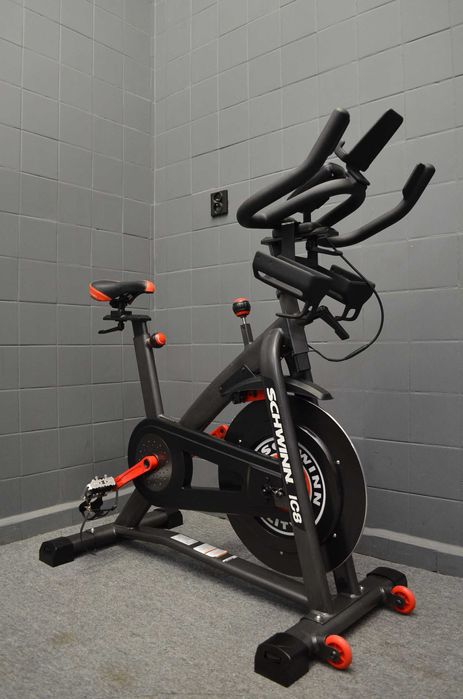 _Schwinn IC8 _ rower spinningowy _ koło 18 kg _ do 150 kg ! Nowogród ...