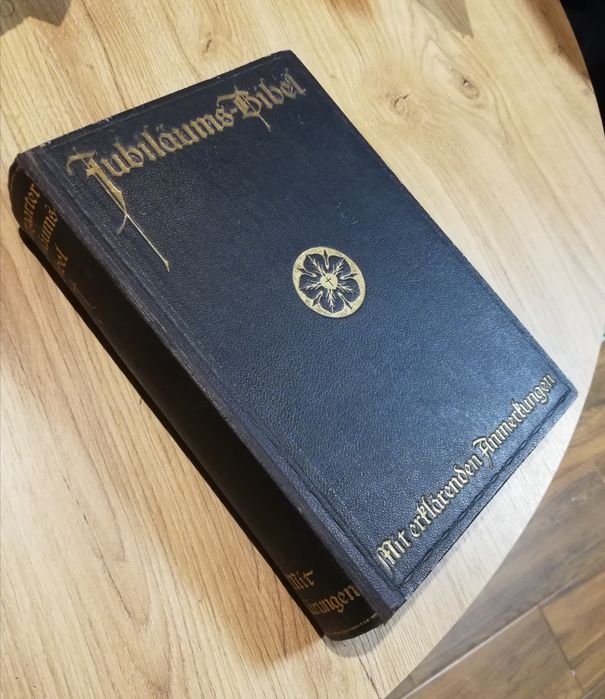 Niemieckie wydanie Biblii (Starego i Nowego Testamentu) z 1922 roku ...