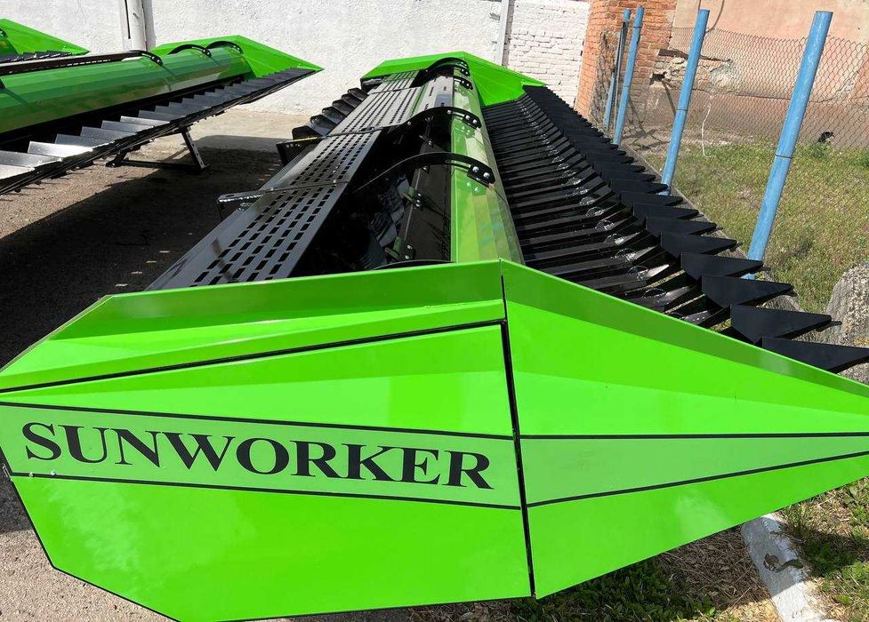 Жатка соняшникова жниварка SUN WORKER ЖСН: 500 000 грн. - Навісне та ...