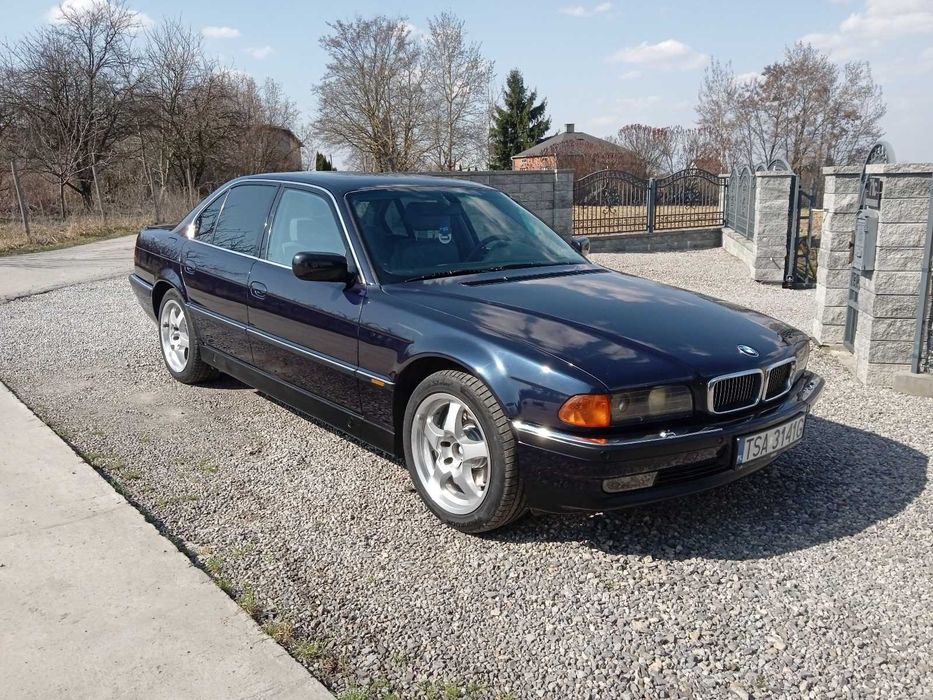 BMW E38 750 i v12 1998 r bogata wersja 196ty km, Zawichost • OLX.pl