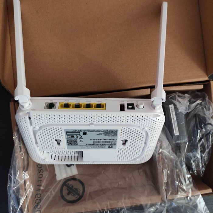 Абонентский роутер-терминал Huawei ONU HG8145X6 GPON \EPON WiFi 1Gbit ...