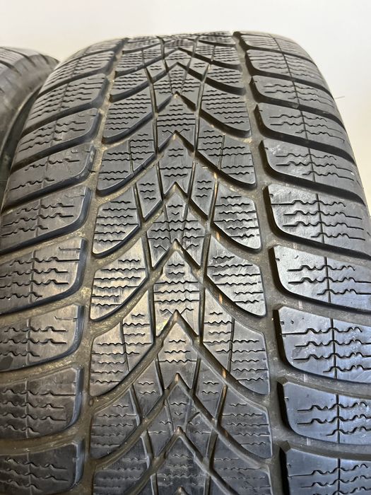 Zimowe opony Dunlop 225/55r17 RunFlat 2022r Luboń • OLX.pl