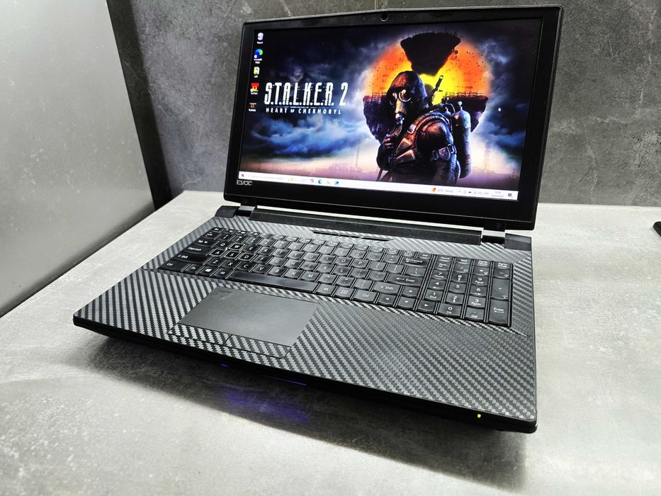 Ноутбук CLEVO Sager змінний проц i7-7700K та відеокарта GTX1080: 18 999 ...