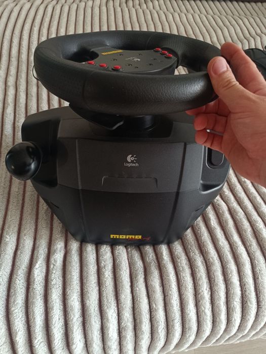 Logitech momo Racing: 2 000 грн. - Аксесуари Вараш на Olx