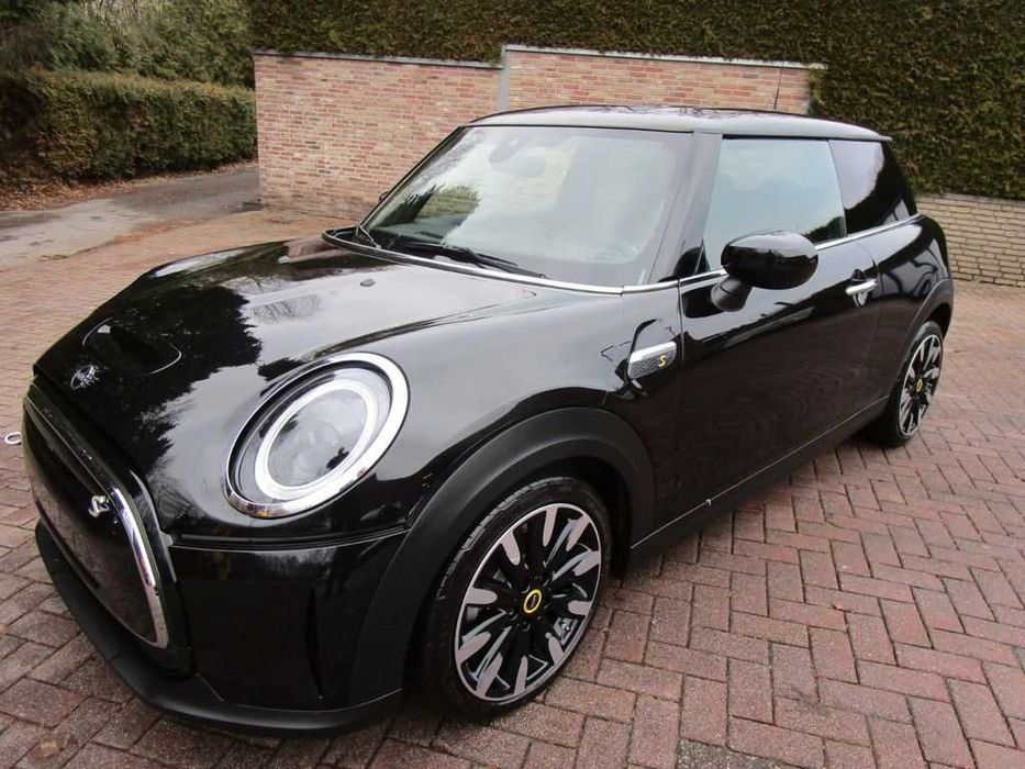 Разборка MINI F54 F55 F56 F60 R55 R58 R60 R61 фара бампер капот крыло ...