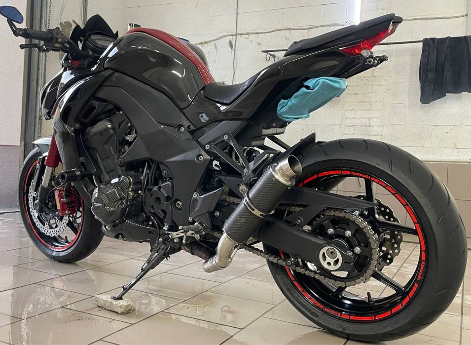 Kawasaki Z1000.: 5 700 $ - Мотоцикли Вінниця на Olx