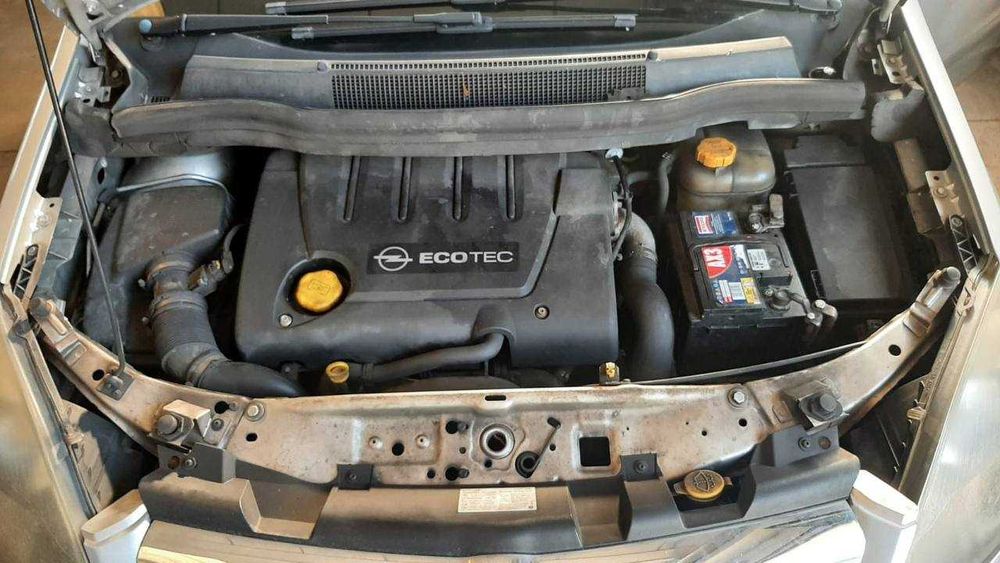 Розборка Opel Astra H Caravan Hatchbak двигун, бампер передній, дверка ...