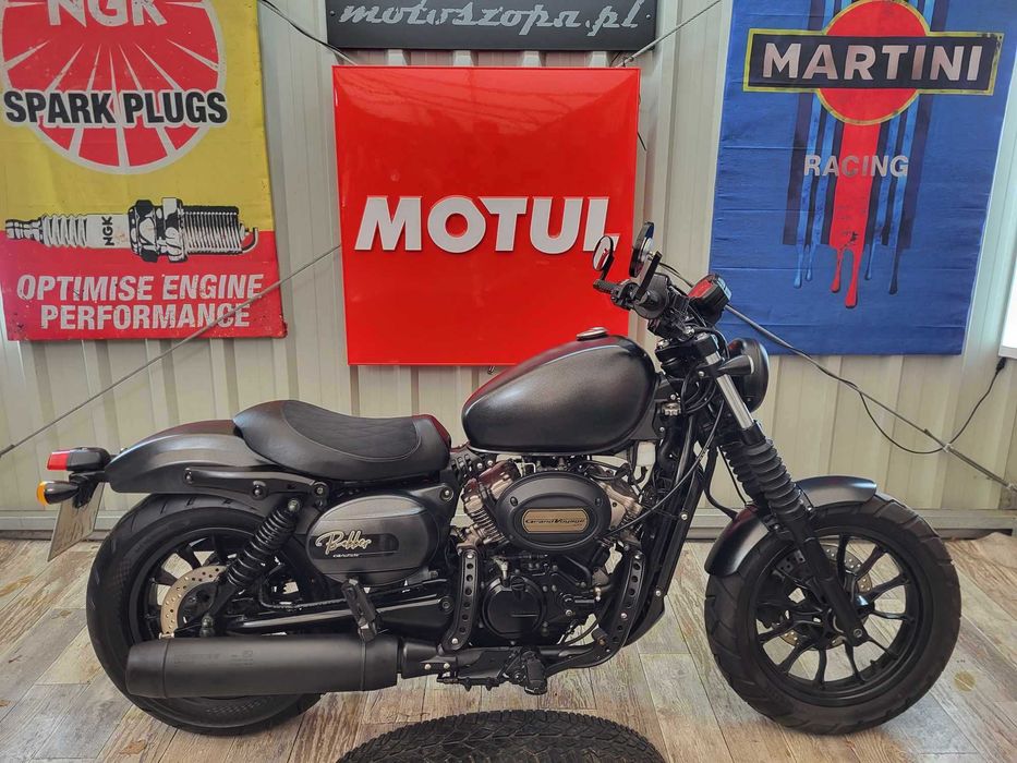 Hyosung GV 125 Bobber wtrysk na B zarejestrowany w PL RATY Gdańsk Matarnia • OLX.pl