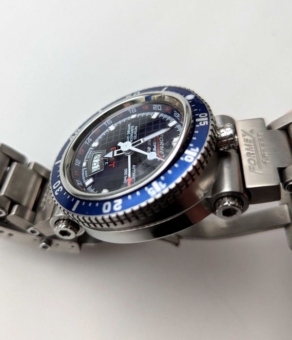 Formex 4 Speed DS 2000 GMT: 26 000 грн. - Наручні годинники Суми на Olx