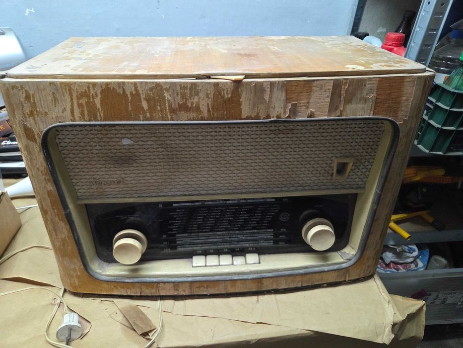 Radio + gramofon Menuet lata 60 okazja staroć Bielsko-Biała • OLX.pl