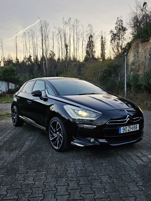 Citroën DS5 Sport chic 2.0 BlueHDi Santa Eufémia E Boa Vista • OLX.pt