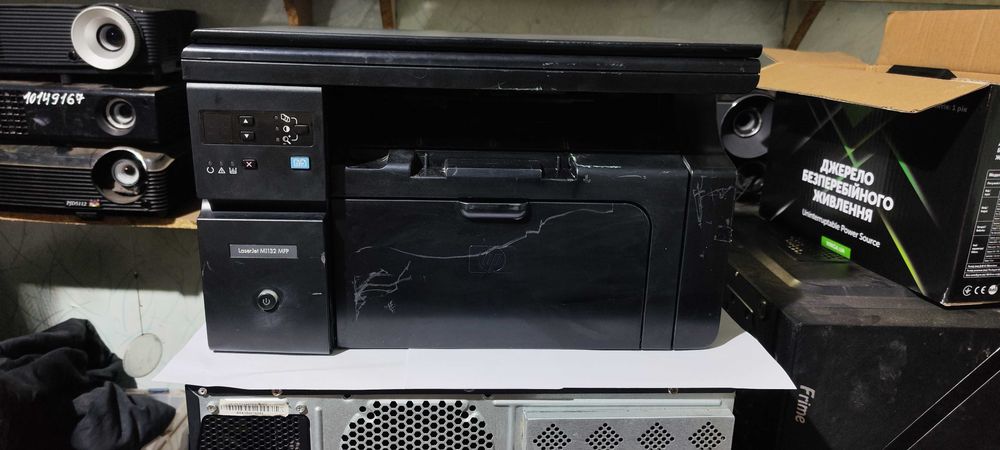 Принтер БФП (МФУ) HP LaserJet Pro M1132 MFP: 2 400 грн. - Периферійні ...