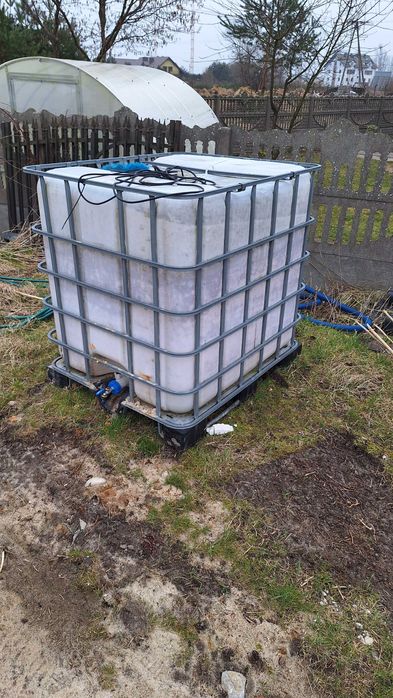Mauzer zbiornik 1000l na wodę Gdynia Chwarzno-Wiczlino • OLX.pl