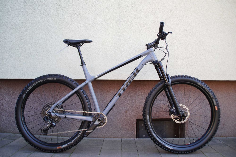 Rower MTB Górski Trek Roscoe 8 opony 27,5 2.80 z plusem Nowe • OLX.pl