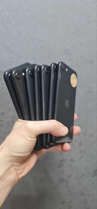 Смартфон Apple iPhone SE 3 2022 64 gb. SE3 Гарантия 12 мес Neverlock: 5 500 грн. - Мобільні ...