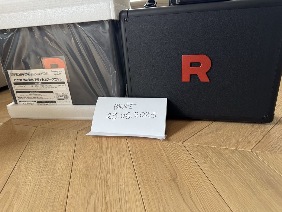 Pokemon TCG Destined Rivals walizka Glory of Team Rocket briefcase ...