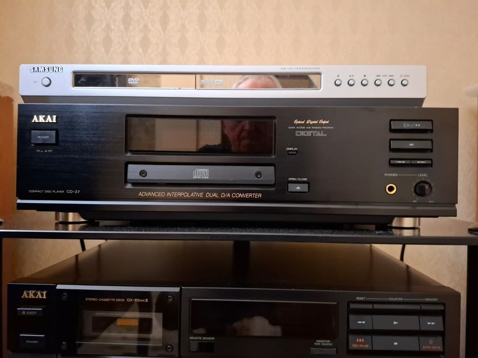 Продам аудио комплекс AKAI: 100 грн. - Акустические системы Полтава на Olx