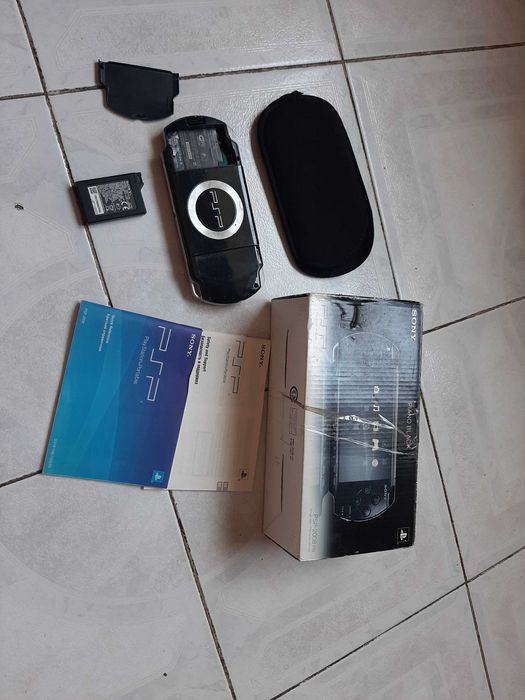Приставка Sony PSP 2008: 3 000 грн. - Приставки Київ на Olx