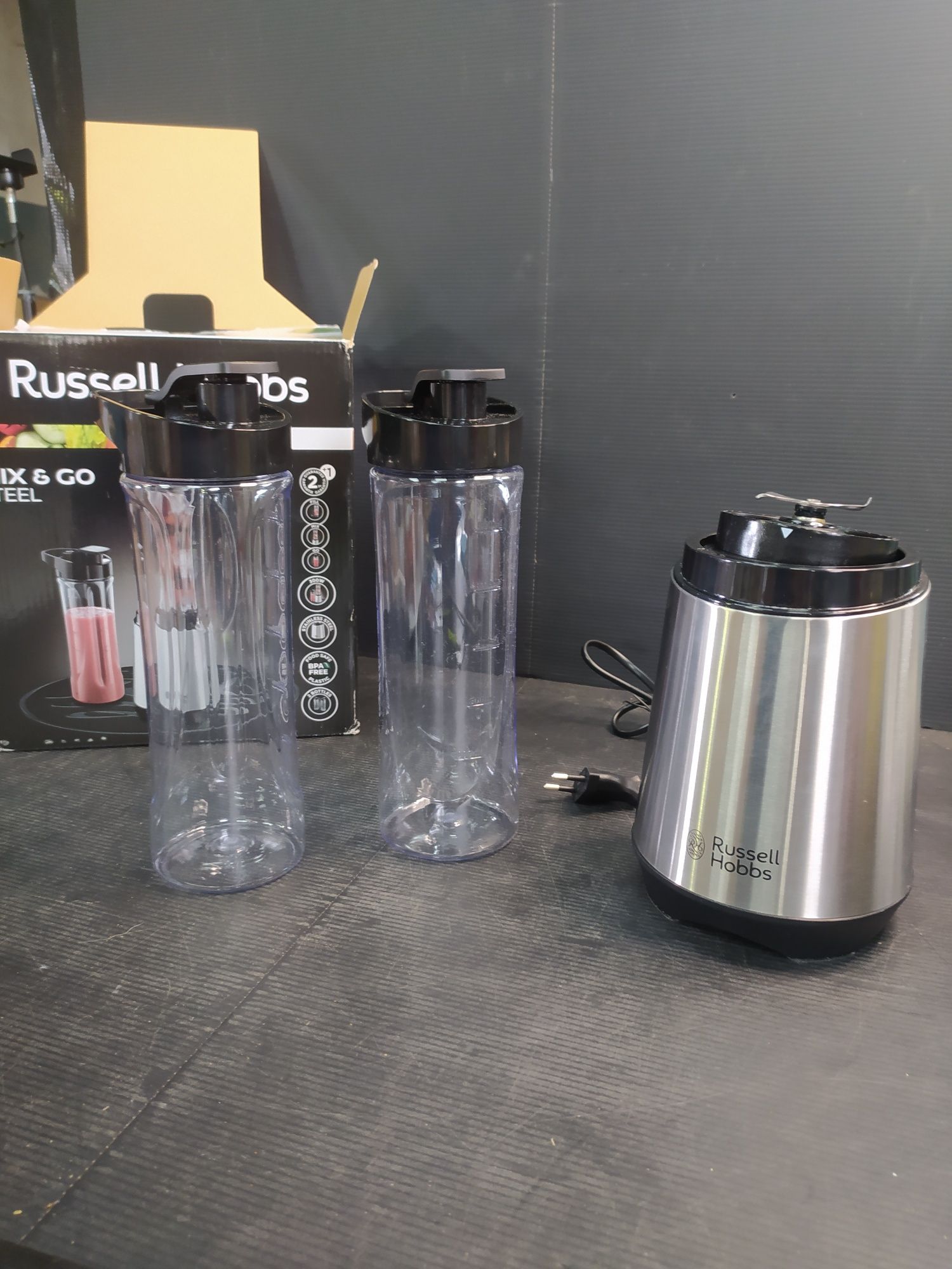 Blender kielichowy RUSSELL HOBBS Udanin • OLX.pl