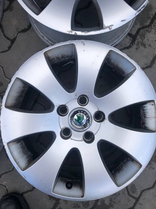 R16 7Jx16H2 ET45 Skoda Superb 2 Octavia A5 A7 титани титанові диски: 40 ...