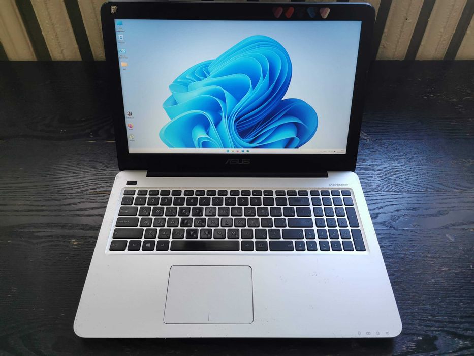 Ноутбук 15,6" Asus X556U / Intel Core i7 / 8 gb / 1 Tb / Full HD: 5 000 ...