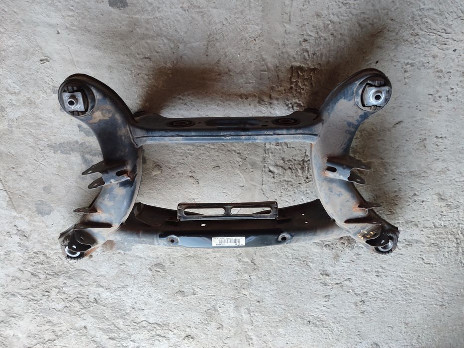 Підрамник , балка задня Мерседес w212 Mercedes Benz w212 204 207: 3 500 ...