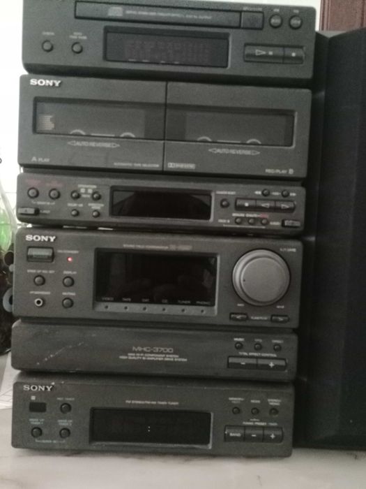 HI FI conjunto sony MHC 3700 Algés, Linda-A-Velha E Cruz Quebrada ...