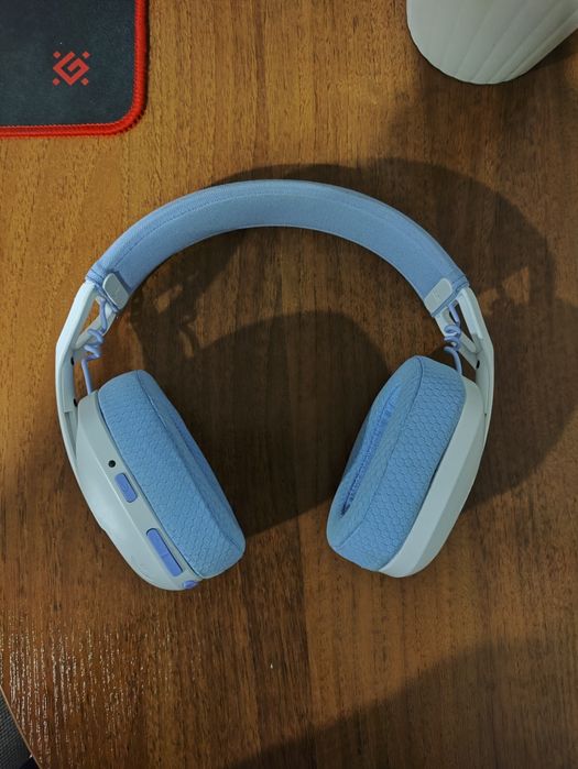 Logitech g435 ідеальний стан: 1 000 грн. - Навушники Київ на Olx