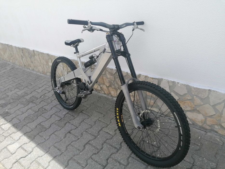 Orange 223 Downhill Ericeira • OLX Portugal