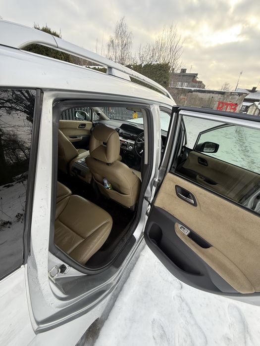 Honda frv 6 osobowa Wiśniowa Góra • OLX.pl