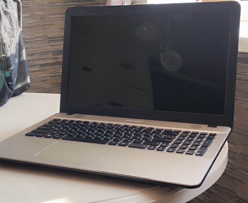 Ноутбук ASUS 2017, Windows 10: 3 500 грн. - Ноутбуки Олександрія на Olx