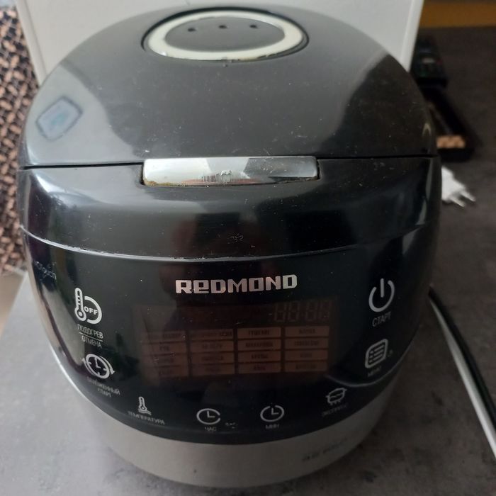 Мультіварка REDMOND RMC-M90.: 650 грн. - Пароварки, мультиварки Київ на Olx