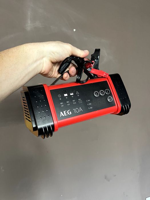 AEG Prostownik Automatyczny z Mikroprocesorem AEG LT20 12/24V, 20A ...