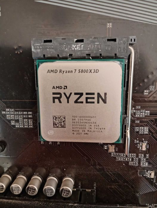 Процессор Ryzen 7 5800X 3D: 11 500 грн. - Комплектуючі та запчастини ...