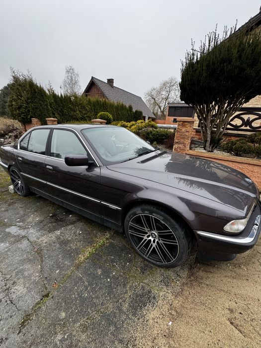 Bmw e38 730i z Niemiec Tuchola • OLX.pl