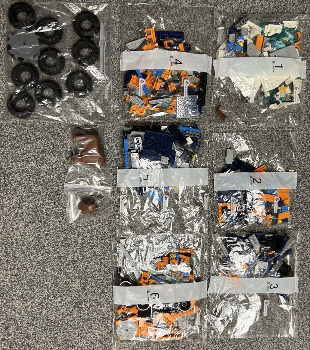 Продам оригінальний набір лего: Lego City 60195.: 4 000 грн ...