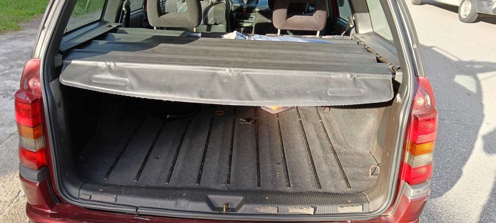 Opel Astra 4 Portas Vinho Braga (Maximinos, Sé E Cividade) • OLX.pt