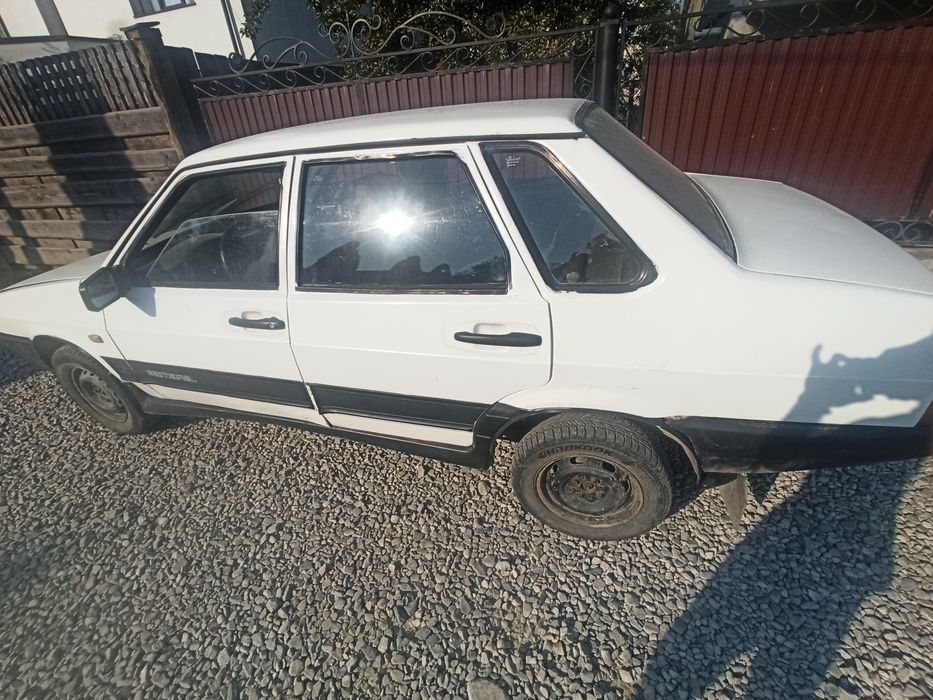 Ваз 21099 машина: 450 $ - ВАЗ Коломия на Olx