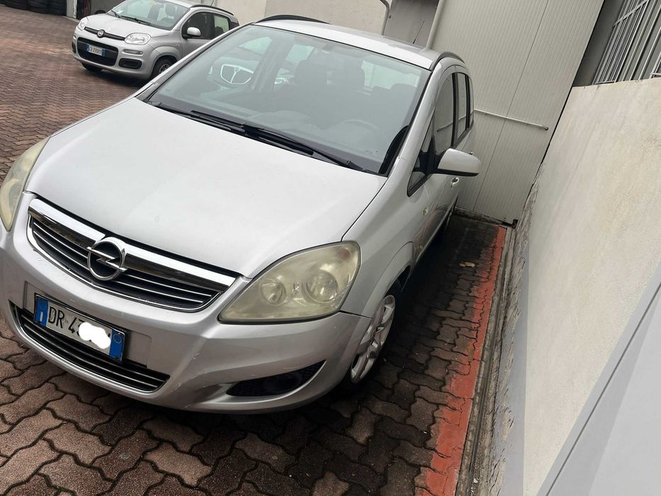 Zafira 1 9d Posiadam Inne Auta Z Włoch Całe I Uszkodzone Tarnów • Olx Pl