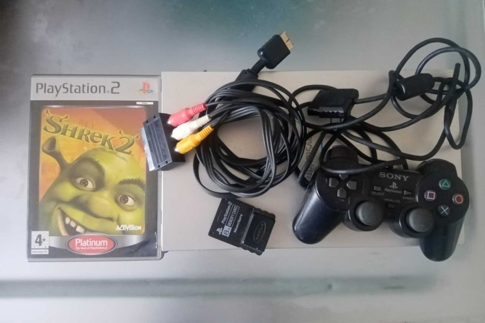 Consola FAT-PS2 Campanhã • OLX.pt